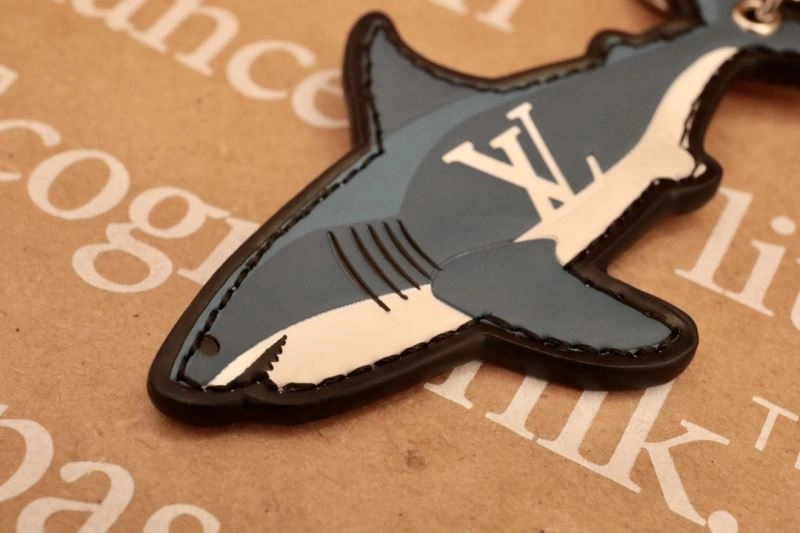 Accurate model Louis Vuitton Keychains