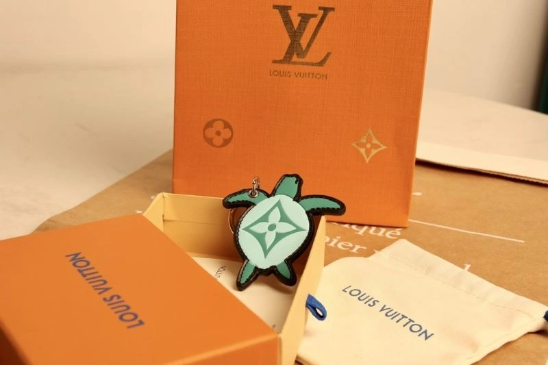 Precise copy Louis Vuitton Keychains
