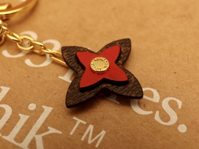 Top mirror Louis Vuitton Keychains