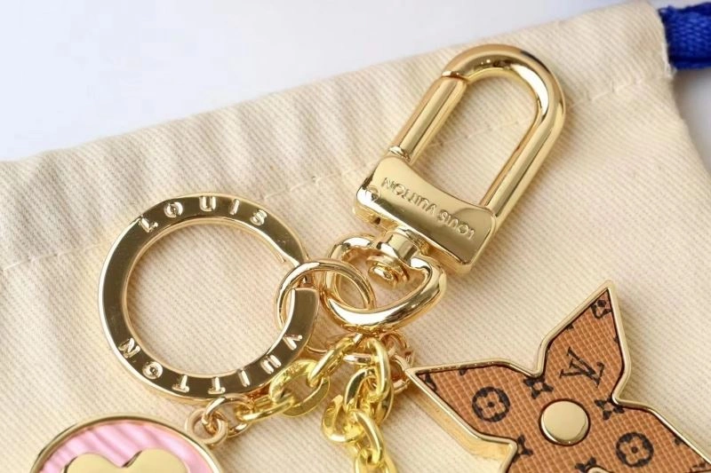 1:1 copy Louis Vuitton Keychains