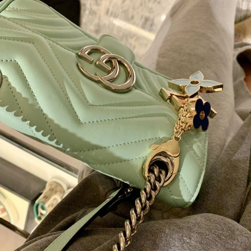 Top mirror Louis Vuitton Keychains