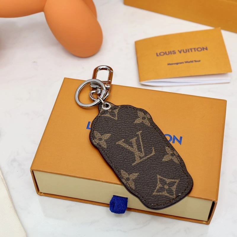 Top match Louis Vuitton Keychains