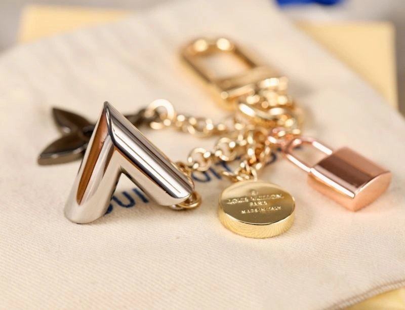 Brand-authenticated Louis Vuitton Keychains