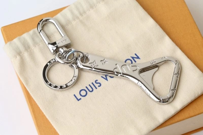 Top match Louis Vuitton Keychains