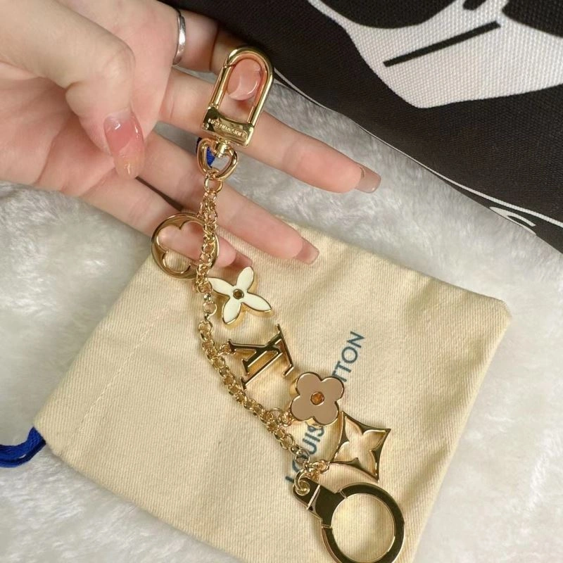 Top mirror Louis Vuitton Keychains