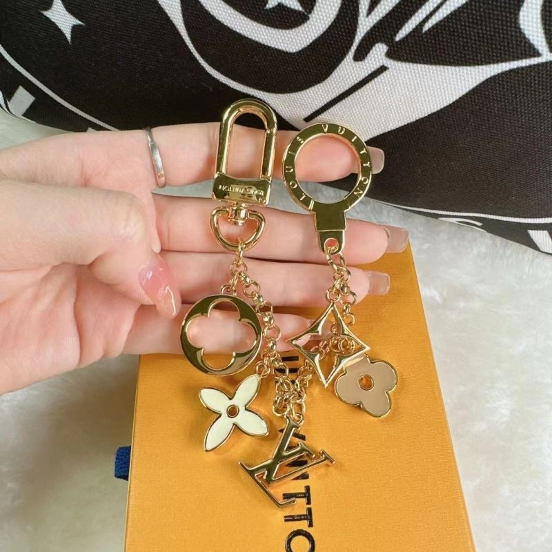 Top mirror Louis Vuitton Keychains