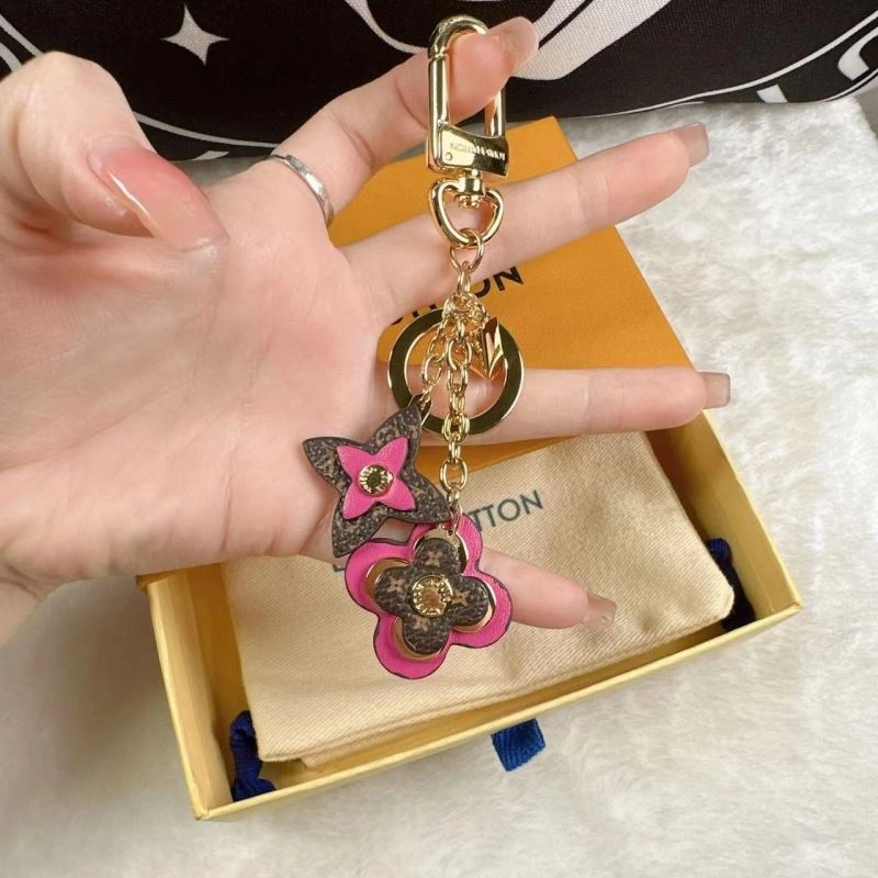 Accurate model Louis Vuitton Keychains