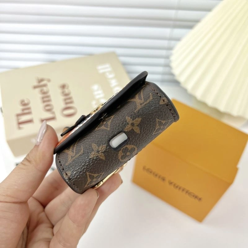 Bargain Louis Vuitton Keychains