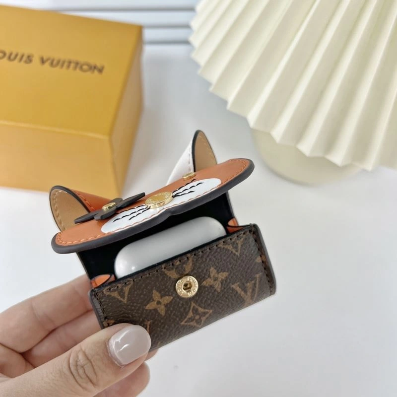 Bargain Louis Vuitton Keychains