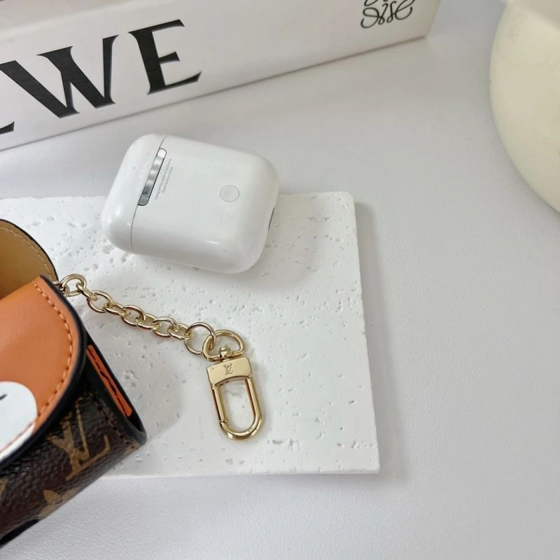 Bargain Louis Vuitton Keychains