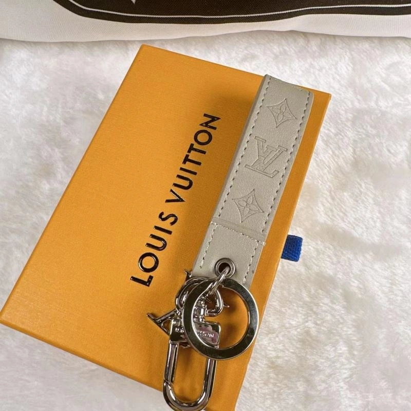 Top mirror Louis Vuitton Keychains