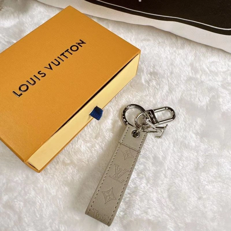 Top mirror Louis Vuitton Keychains