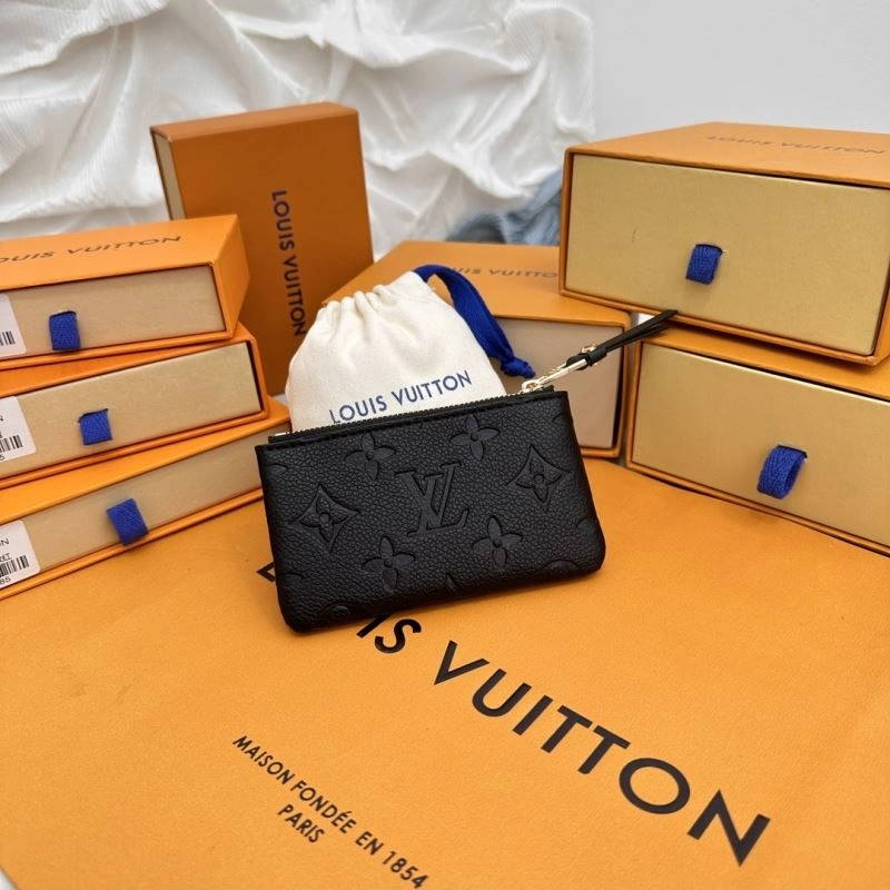 Top mirror Louis Vuitton Keychains