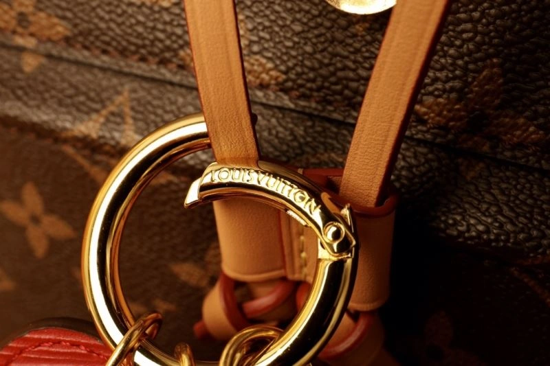 Precise copy Louis Vuitton Keychains