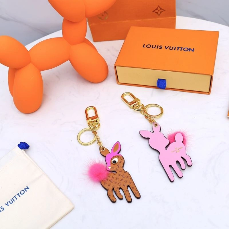 Top match Louis Vuitton Keychains