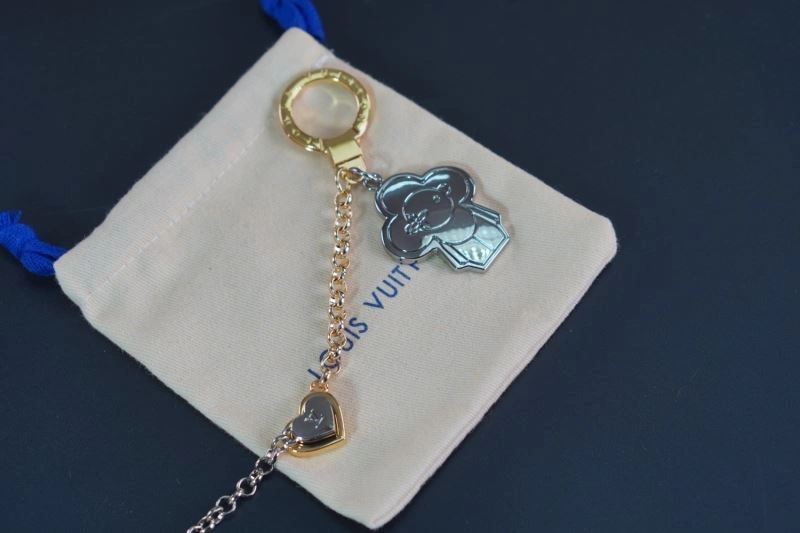 Accurate model Louis Vuitton Keychains