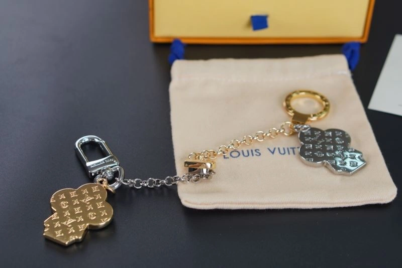 Accurate model Louis Vuitton Keychains