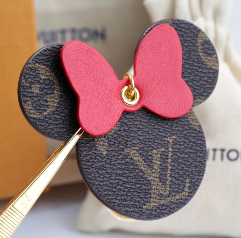 High accuracy Louis Vuitton Keychains