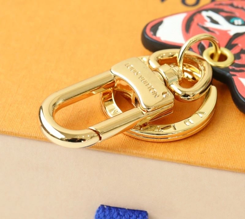 Top match Louis Vuitton Keychains