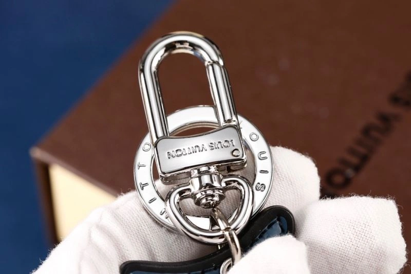 Accurate model Louis Vuitton Keychains