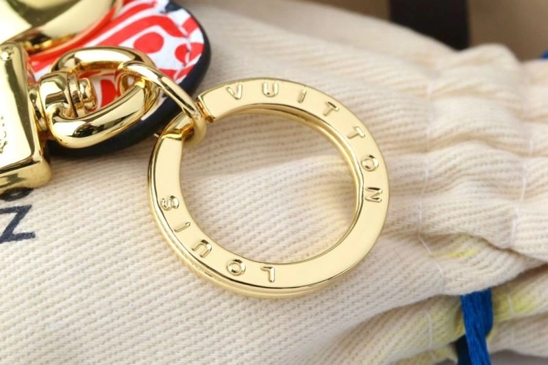 Top match Louis Vuitton Keychains