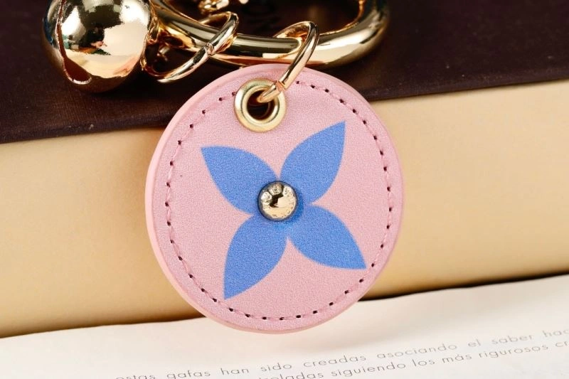 Top match Louis Vuitton Keychains