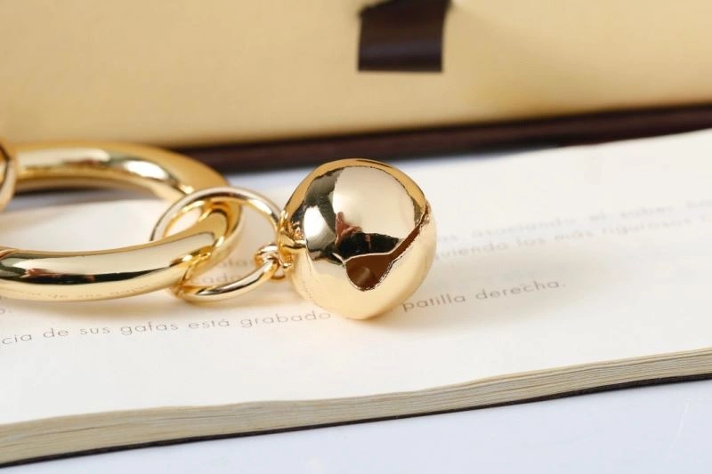 Top match Louis Vuitton Keychains