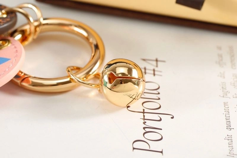 Top match Louis Vuitton Keychains