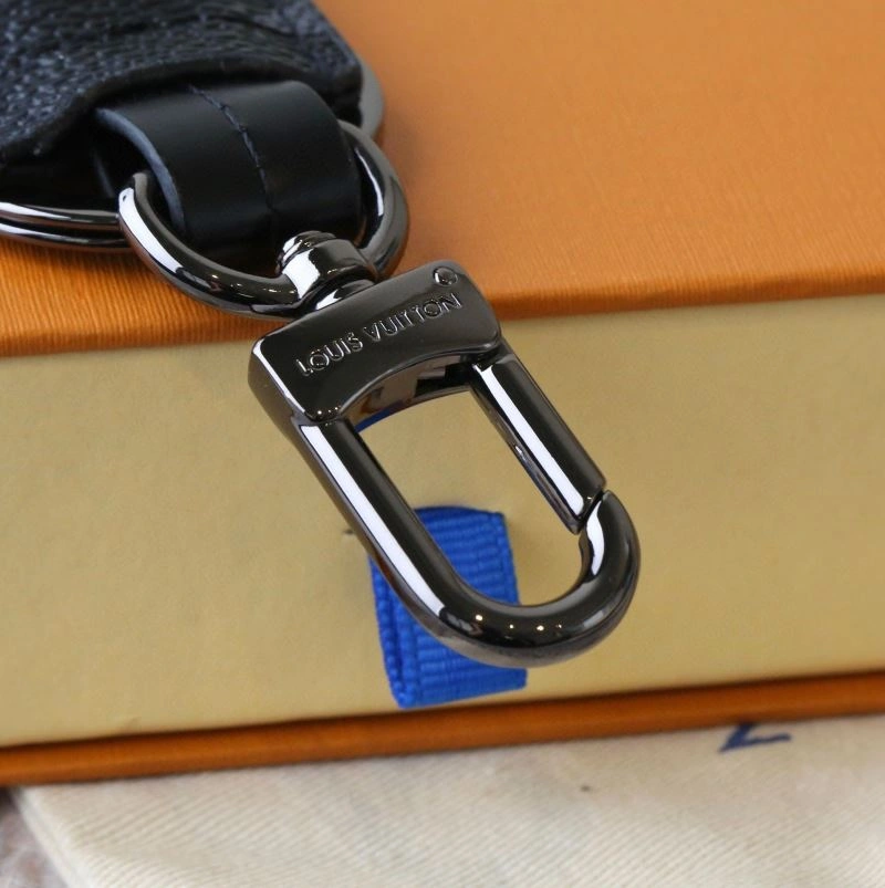 Accurate model Louis Vuitton Keychains