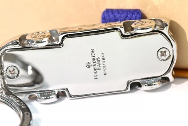 Top mirror Louis Vuitton Keychains