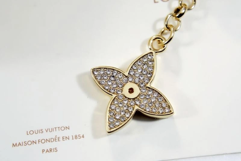 Brand-authenticated Louis Vuitton Keychains
