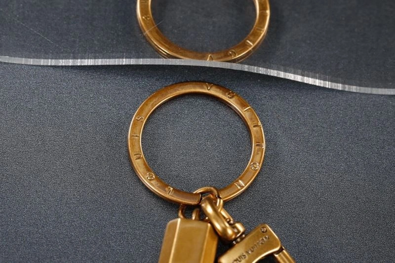 1:1 copy Louis Vuitton Keychains