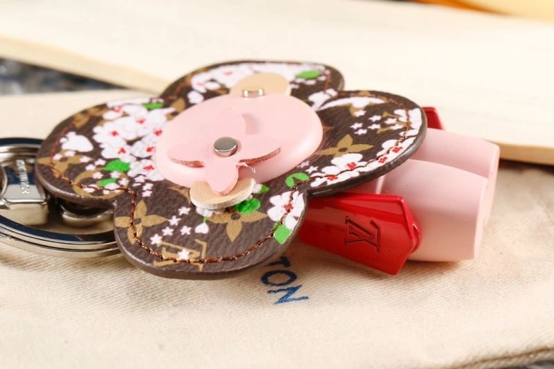 Top match Louis Vuitton Keychains