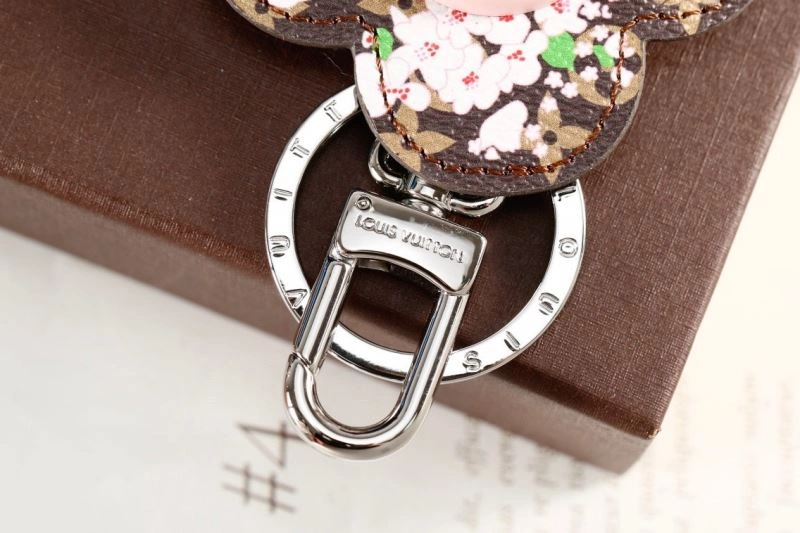 Top match Louis Vuitton Keychains