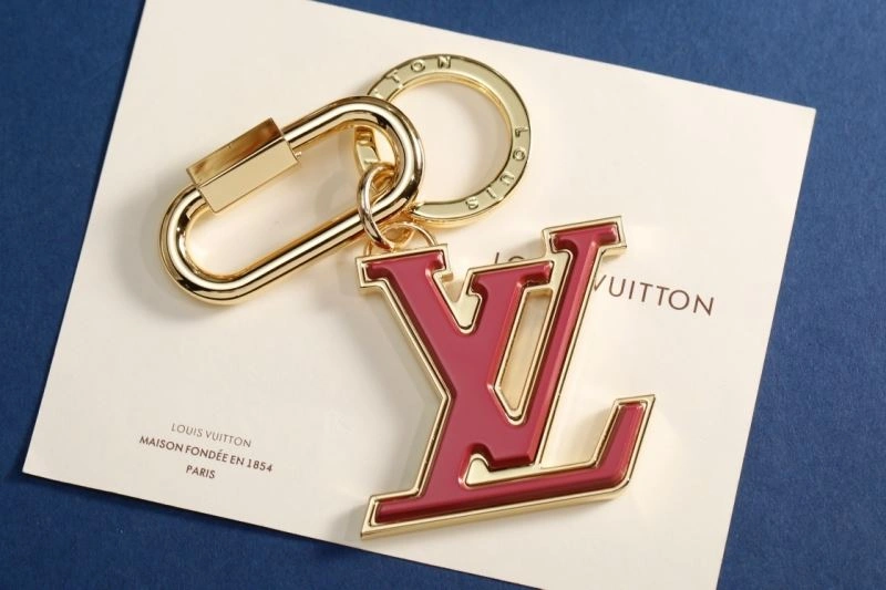 Top match Louis Vuitton Keychains
