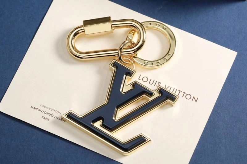 Top match Louis Vuitton Keychains