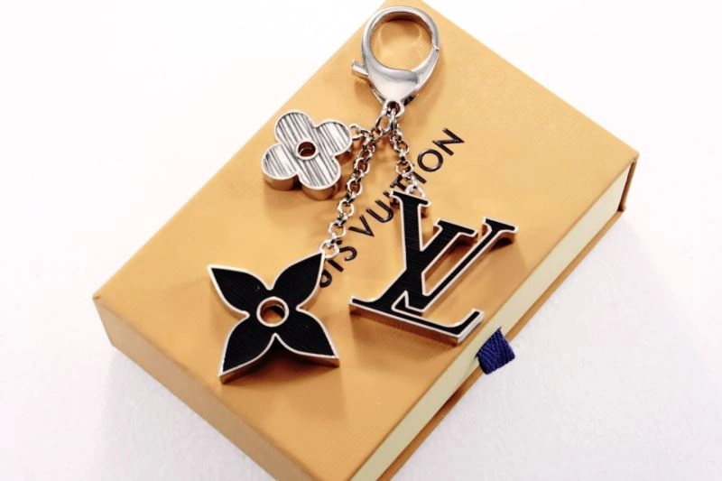 Brand-authenticated Louis Vuitton Keychains