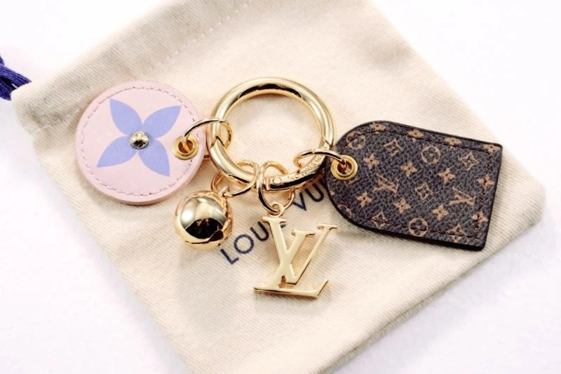 Bargain Louis Vuitton Keychains