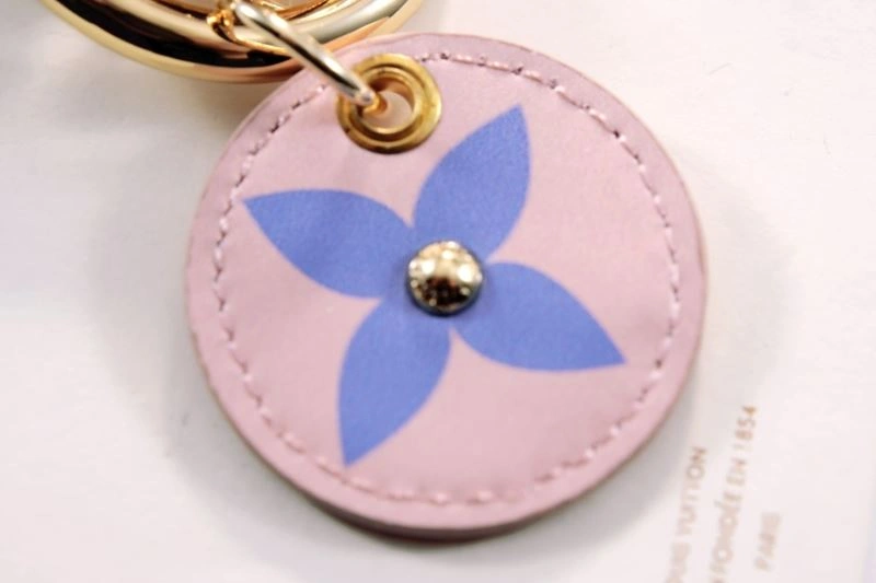 Bargain Louis Vuitton Keychains