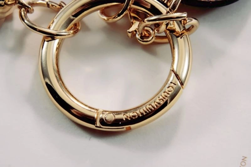 Bargain Louis Vuitton Keychains