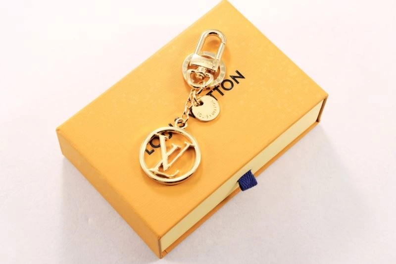 Top mirror Louis Vuitton Keychains