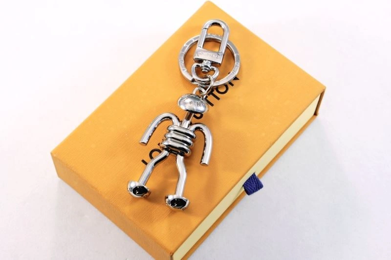 Top match Louis Vuitton Keychains