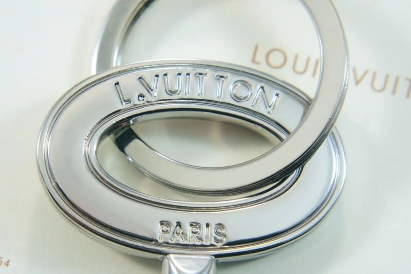 Top match Louis Vuitton Keychains