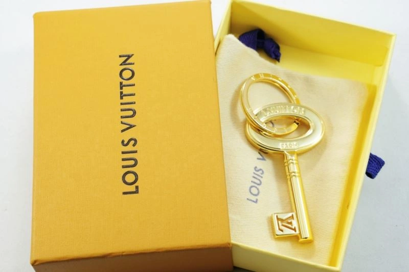 Mirror quality Louis Vuitton Keychains