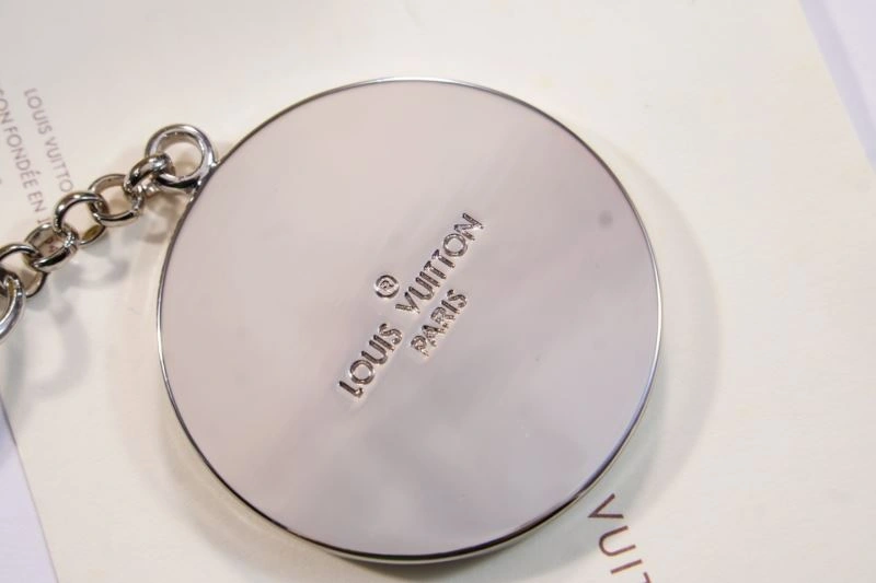 Bargain Louis Vuitton Keychains