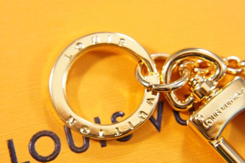 Brand-original Louis Vuitton Keychains