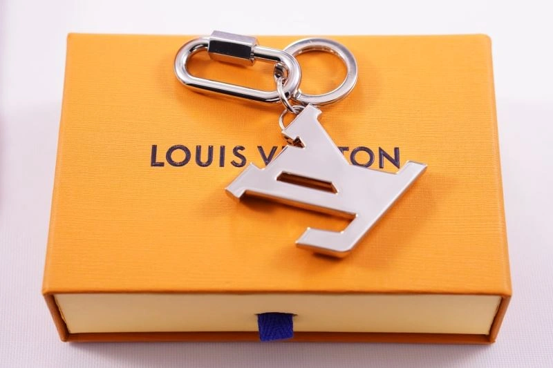 High accuracy Louis Vuitton Keychains