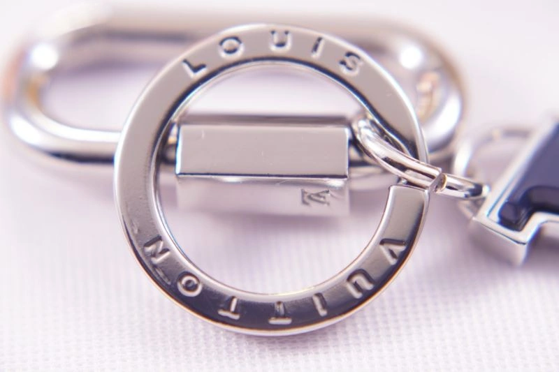 High accuracy Louis Vuitton Keychains