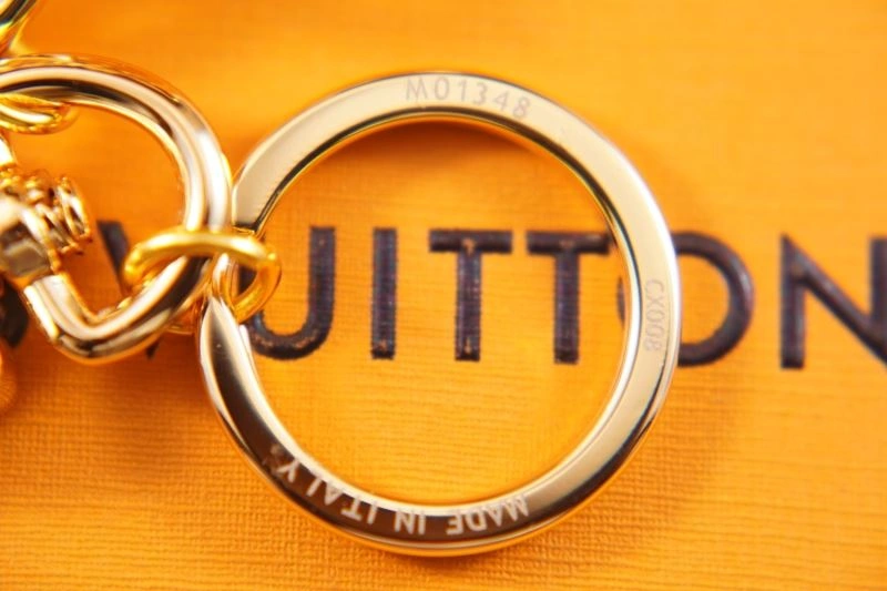 Top mirror Louis Vuitton Keychains