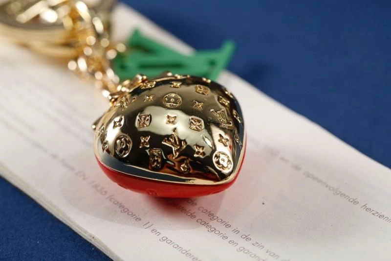 Accurate model Louis Vuitton Keychains